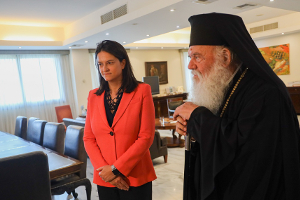 Επιστολές της Πανελλήνιας Ένωσης Θεολόγων(ΠΕΘ) προς τον Αρχιεπίσκοπο ...