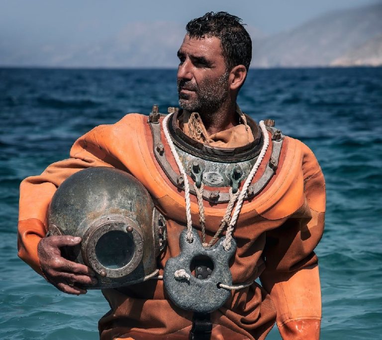 Καλύμνιος σφουγγαράς με σκάφανδρο, περί το 1920 - Ενωμένη Ρωμηοσύνη